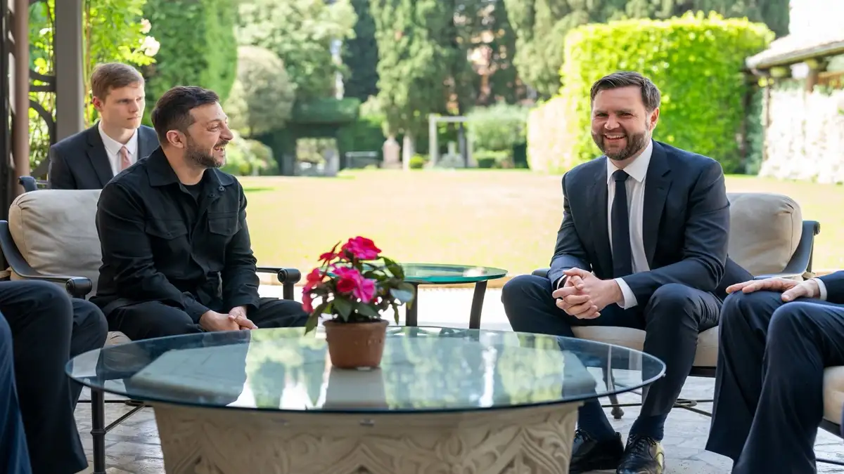 US Vice Prez Vance, Ukrainian Prez Zelenskyy Meet In Rome